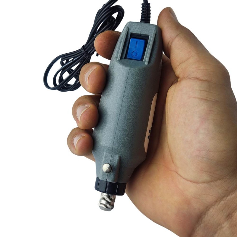 MOTOTOOL 12V MINI GRABADOR CON CAJA Y ACCESORIOS